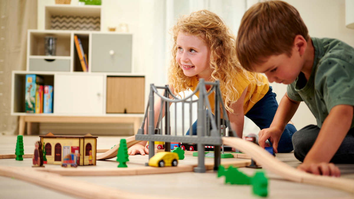 Strengthen your child's cognitive development with wooden toys